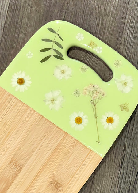 Flowers and Mint Board – Holly Epoxy
